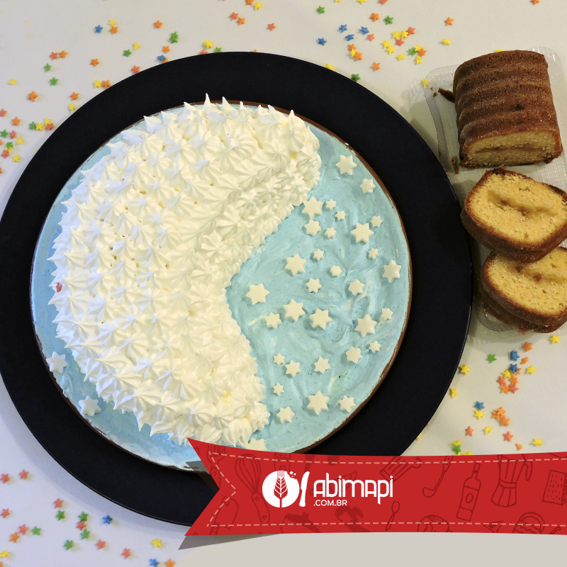 Receita de Bolo Meia Lua com Frutas Cristalizadas por Abimapi